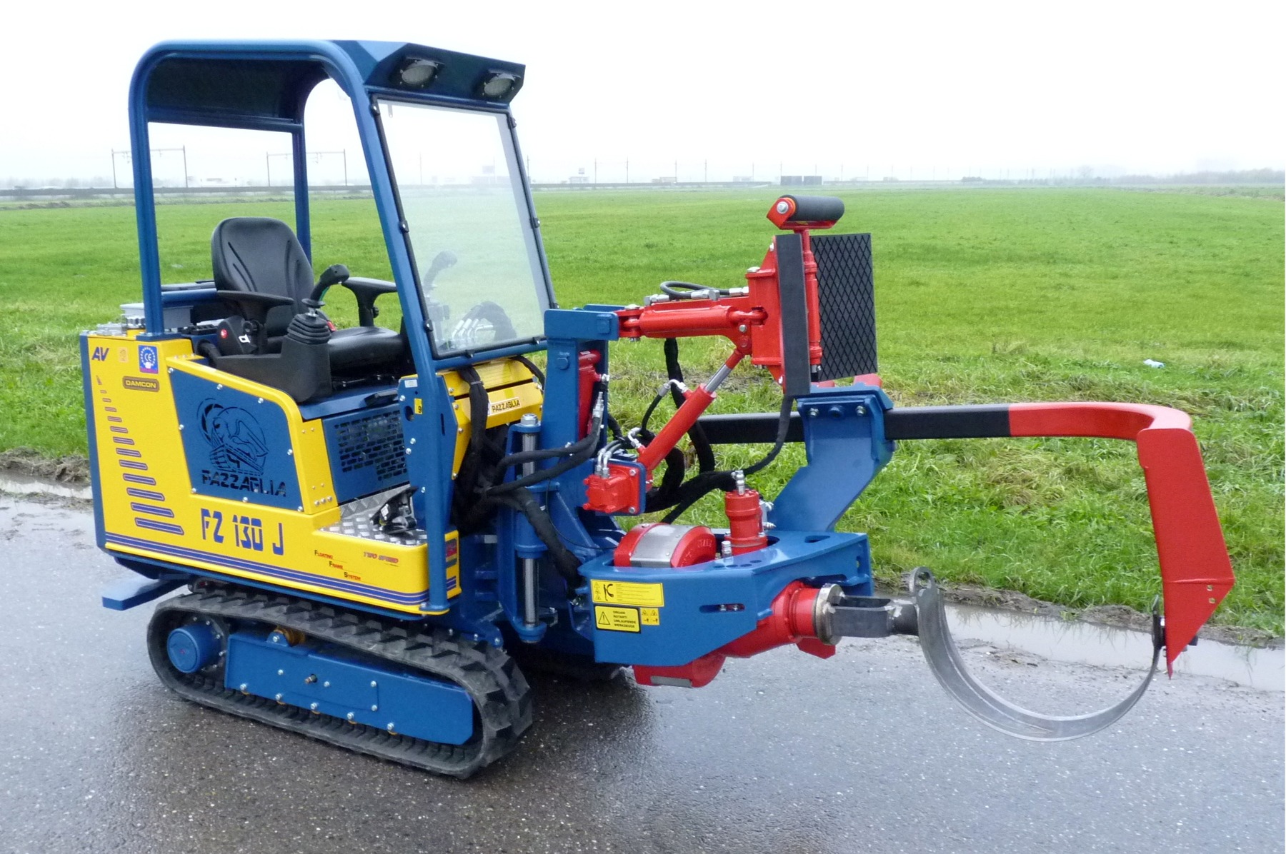 Pazzaglia and Damcon: making rootballs and bare root lifting in 1 ...