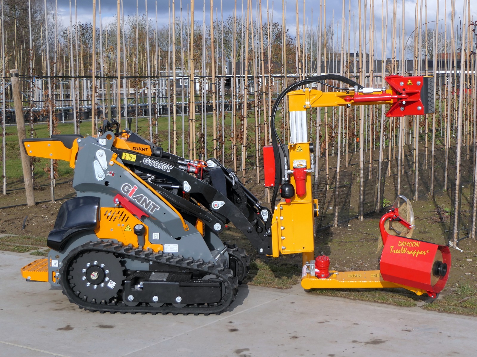 Damcon Tree Wrapper® - Damcon tree nursery equipment